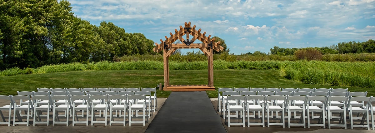 Sioux Falls Wedding Venues | Meadow Barn & Veranda